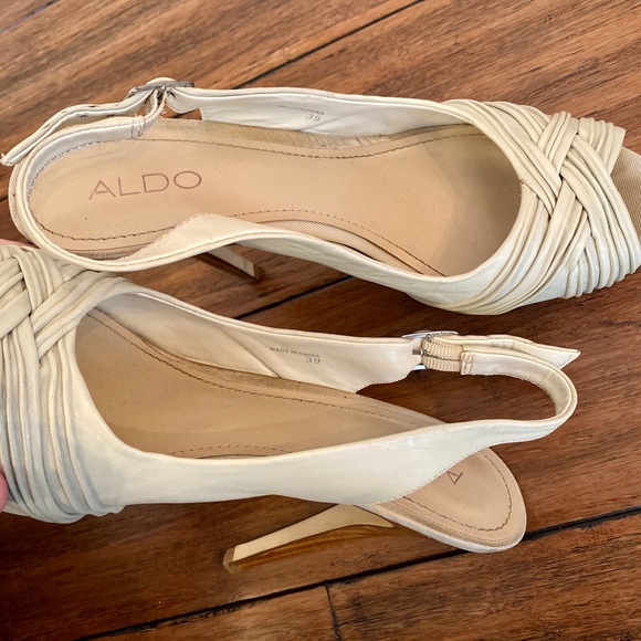 Aldo | Shoes | Hp X2 Cream Aldo Peep Toe Sling Back Sz 39 | Poshmark